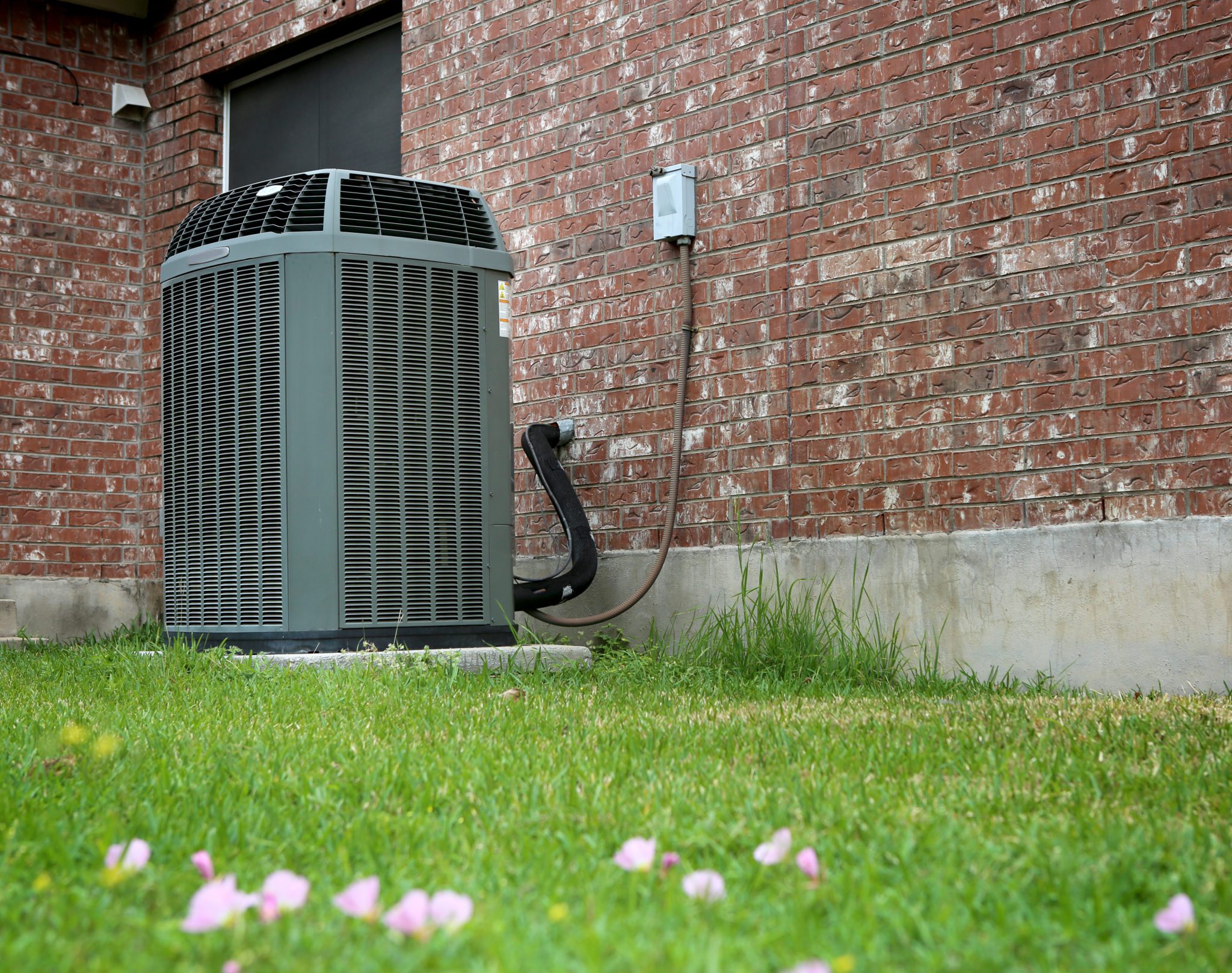 Central Air vs. Forced Air HVAC Systems - Cates Heating And Cooling